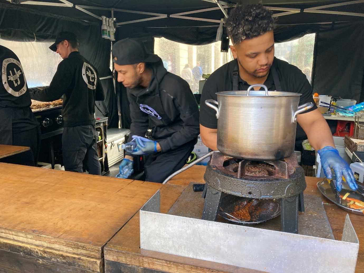 LJ Hugs – Street food business that sees the kitchen as their stage ...